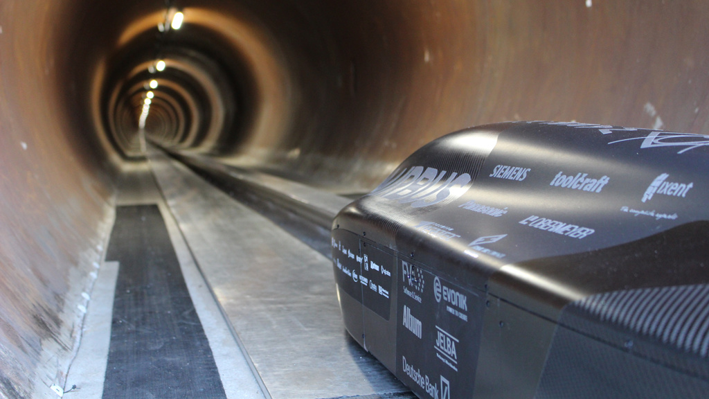 467 km/h: Münchner gewinnen SpaceX Pod-Rennen - COMPUTER BILD