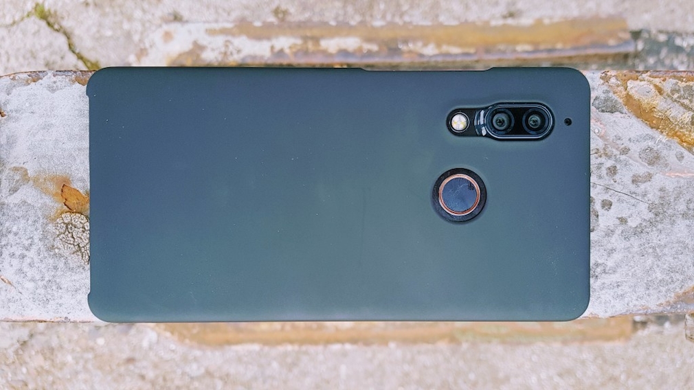 Sharp Aquos D10 im Test - COMPUTER BILD