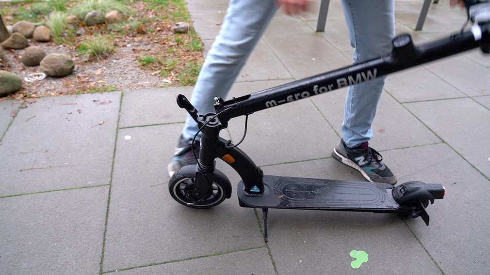 E-Scooter Micro BMW im Test: Gut und günstig - COMPUTER BILD