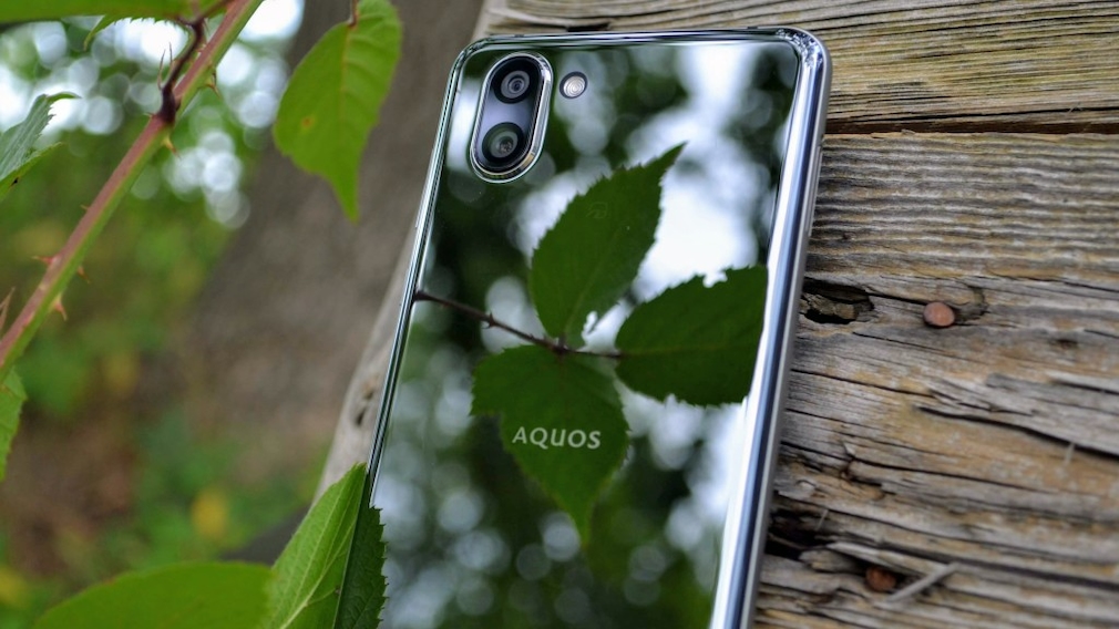 Sharp Aquos R3: Praxis-Test, Preis, Release, Specs - COMPUTER BILD