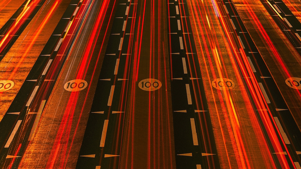 Tempolimit: Hier gilt jetzt Tempo 100! - COMPUTER BILD
