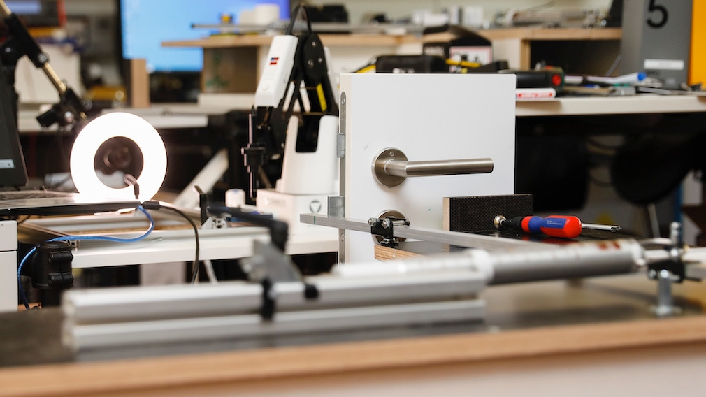 Smart-Locks-Test 2025: 13 smarte Türschlösser im Vergleich - COMPUTER BILD