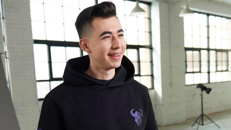 Attach: CDL-Star spricht über Fitness im eSport - COMPUTER BILD
