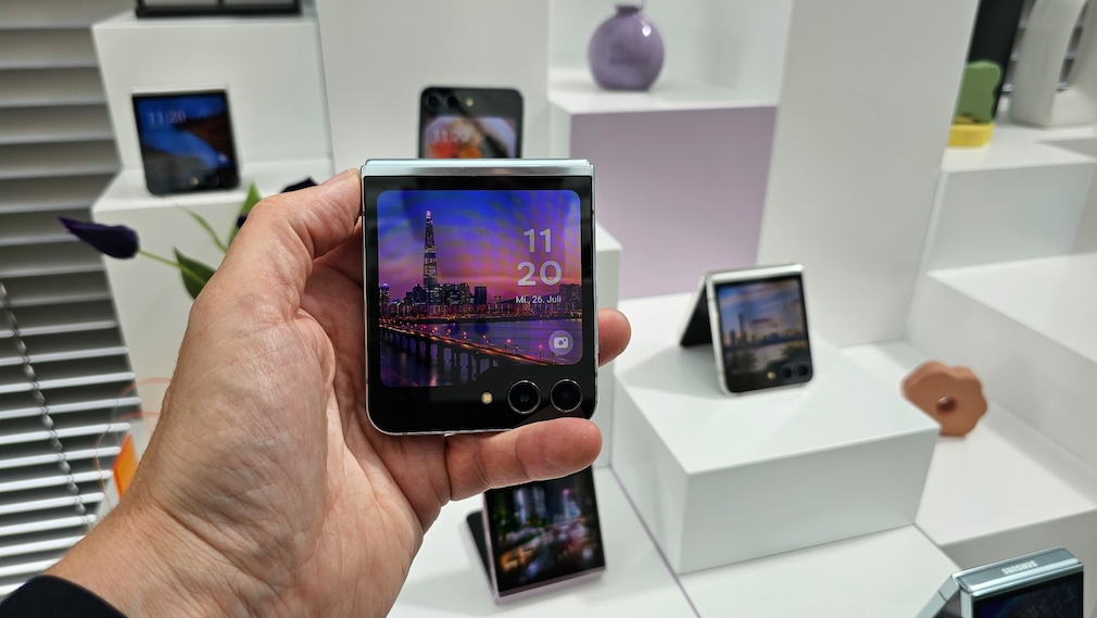 Galaxy Z Flip 5 Im Test Samsungs Kleinstes Falthandy Wird Erwachsen