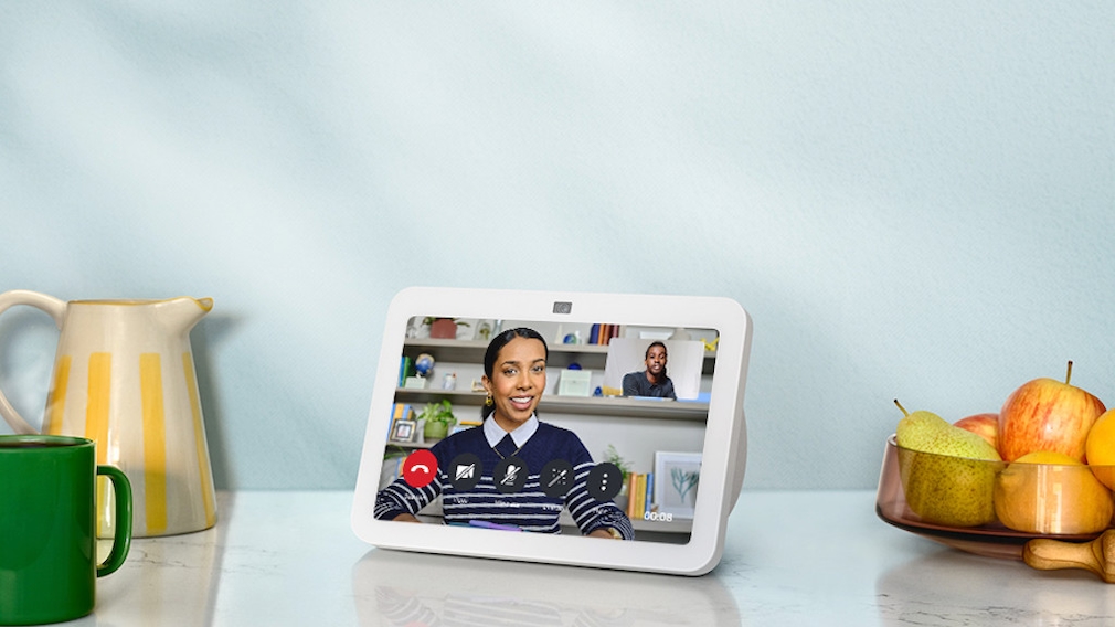Echo Show 8 (3. Gen): Alexa-Display, Infos, Preise, 2023 - COMPUTER BILD