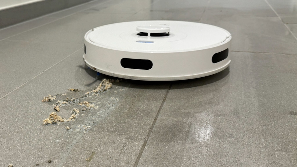 Medion X10 SW: Test, Saug-Wisch-Roboter, Preis, Review - COMPUTER BILD