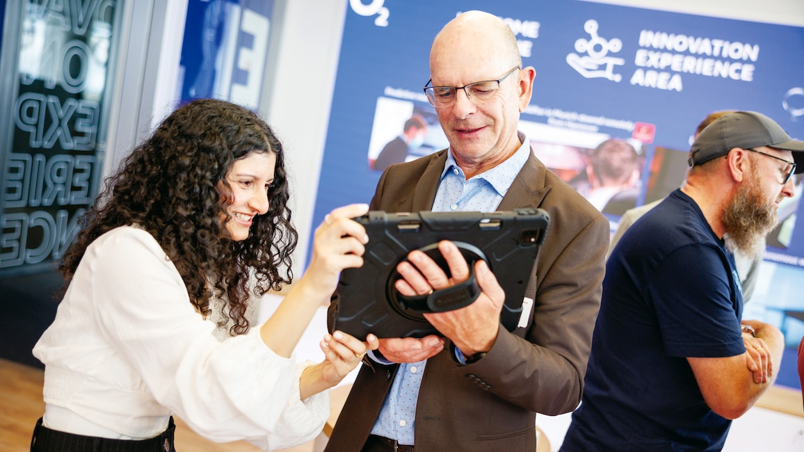 25 Jahre O2: Ein Blick hinter die Kulissen des Mobilfunk-Riesen ...