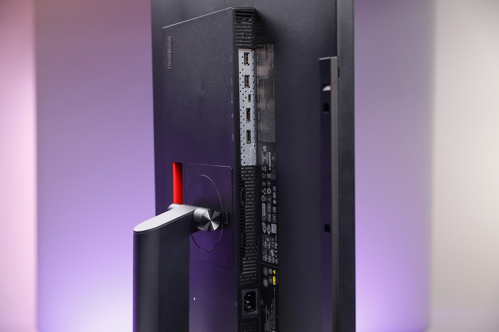 Lenovo ThinkVision T32h-20 im Test: 32-Zoll Monitor mit USB-C ...