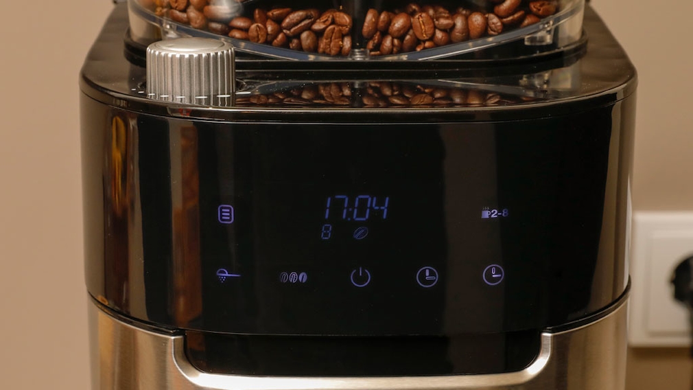 Gastroback Grind & Brew Pro Thermo im Test: Gute Kaffeemaschine ...
