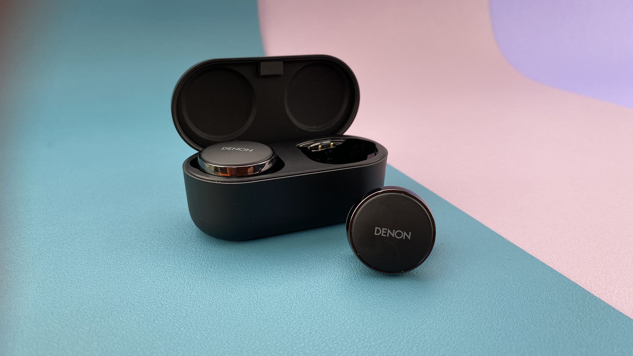 Denon PerL Pro im Test: Diese In-Ears passen den Klang an - COMPUTER BILD