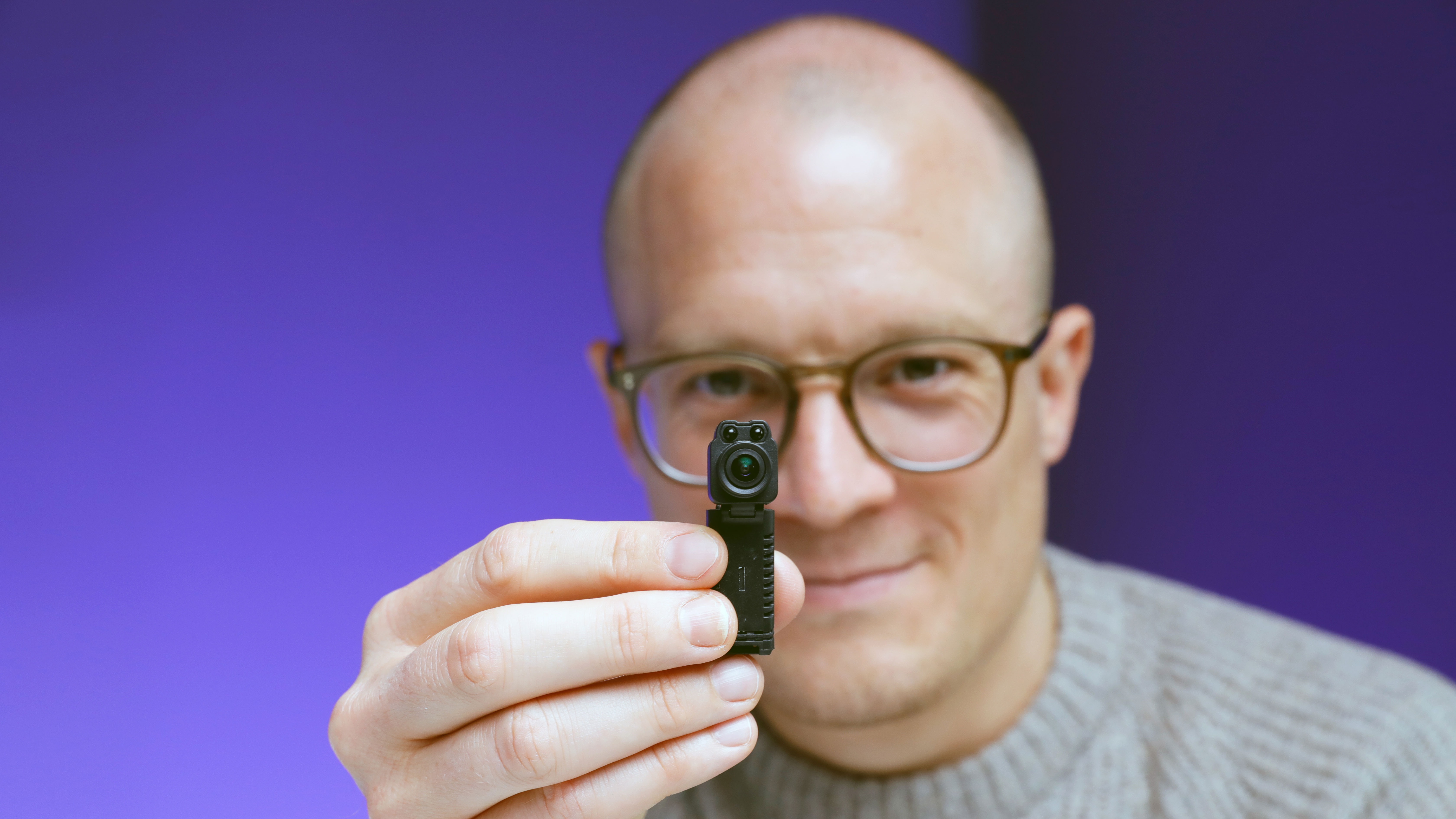 Somikon WLAN-Micro-Kamera DV-325.mini im Test: Klein, aber oho ...