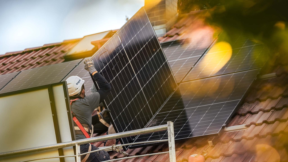 Enpal.One: Solarhersteller lockt mit niedrigen Strompreisen - COMPUTER BILD