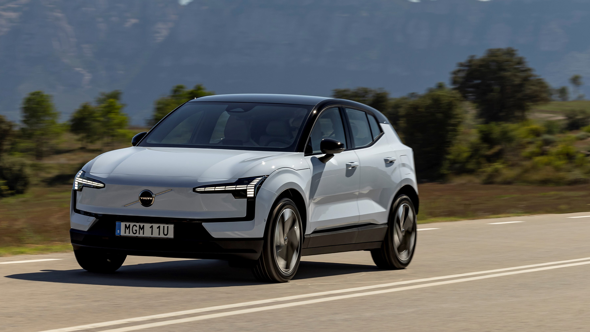 Volvo EX30: Elektro-SUV mit fairer Leasingrate bei carwow - COMPUTER BILD