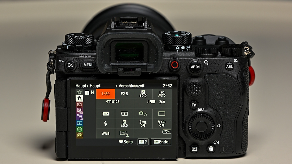 Sony Alpha 9 III: Schnellste Systemkamera aller Zeiten im Test ...