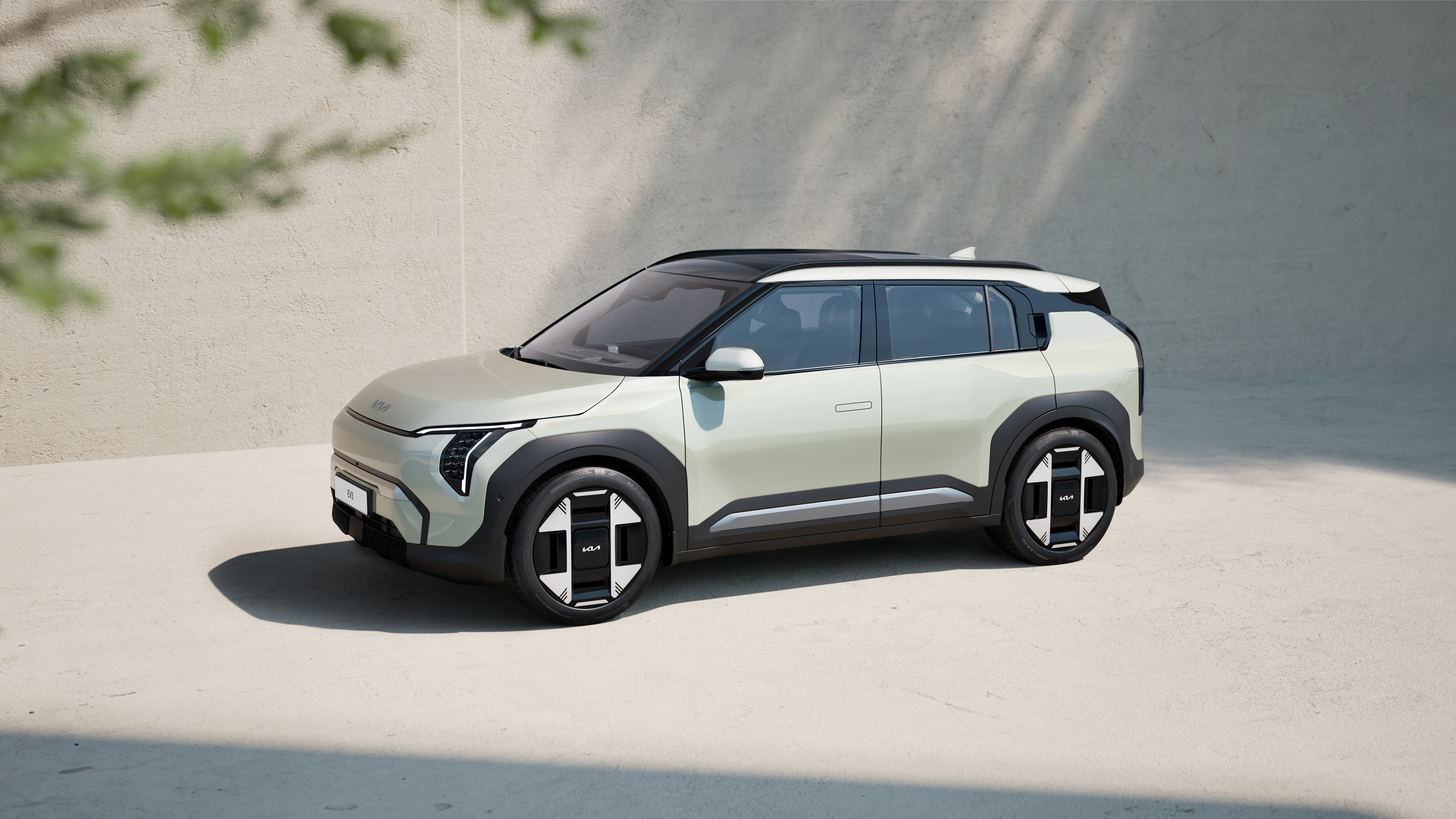 Kia stellt neues Elektro-SUV EV3 offiziell vor - COMPUTER BILD