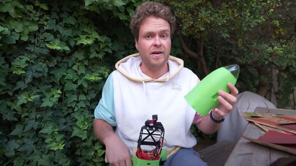 YouTuber: Schnellste Drohne der Welt mit 480 km/h entwickelt - COMPUTER ...