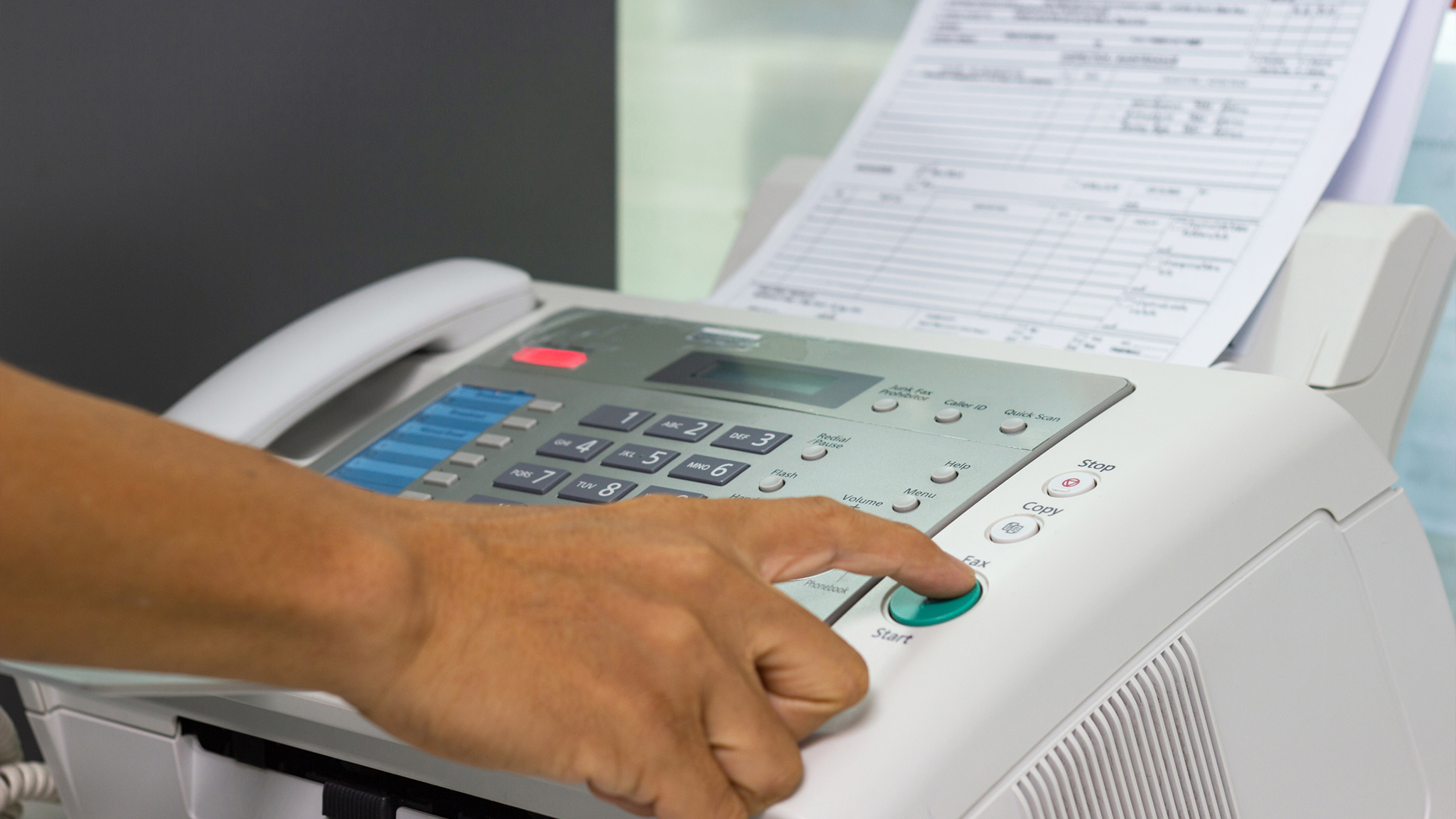 Viele Unternehmen nutzen weiterhin das Faxgerät - COMPUTER BILD