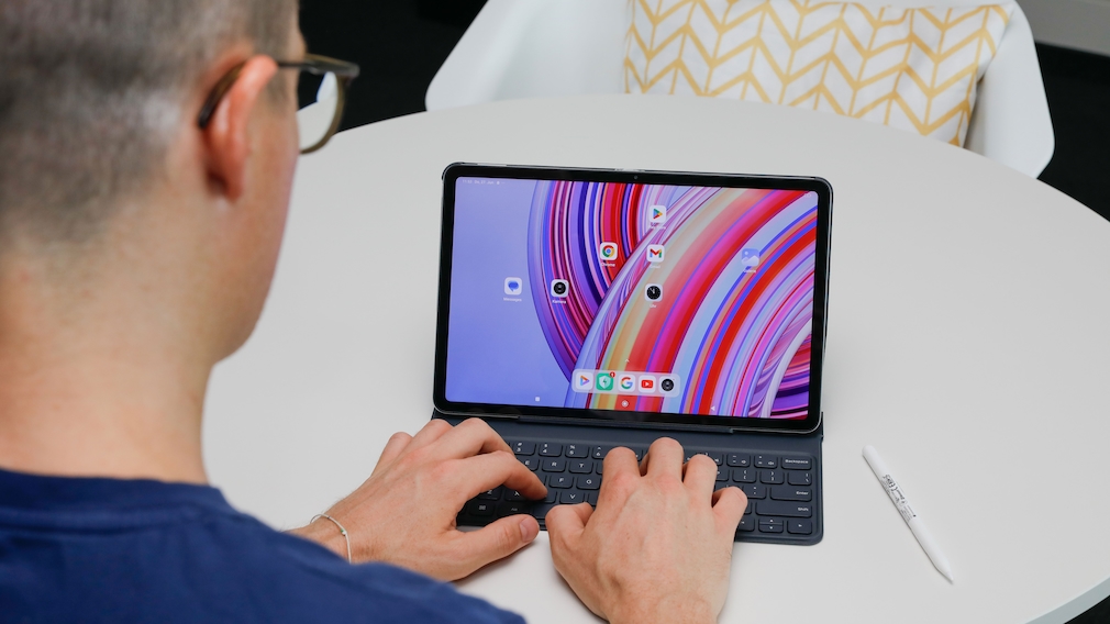 Redmi Pad Pro im Test: Leuchtstarkes Tablet mit scharfem Bild ...