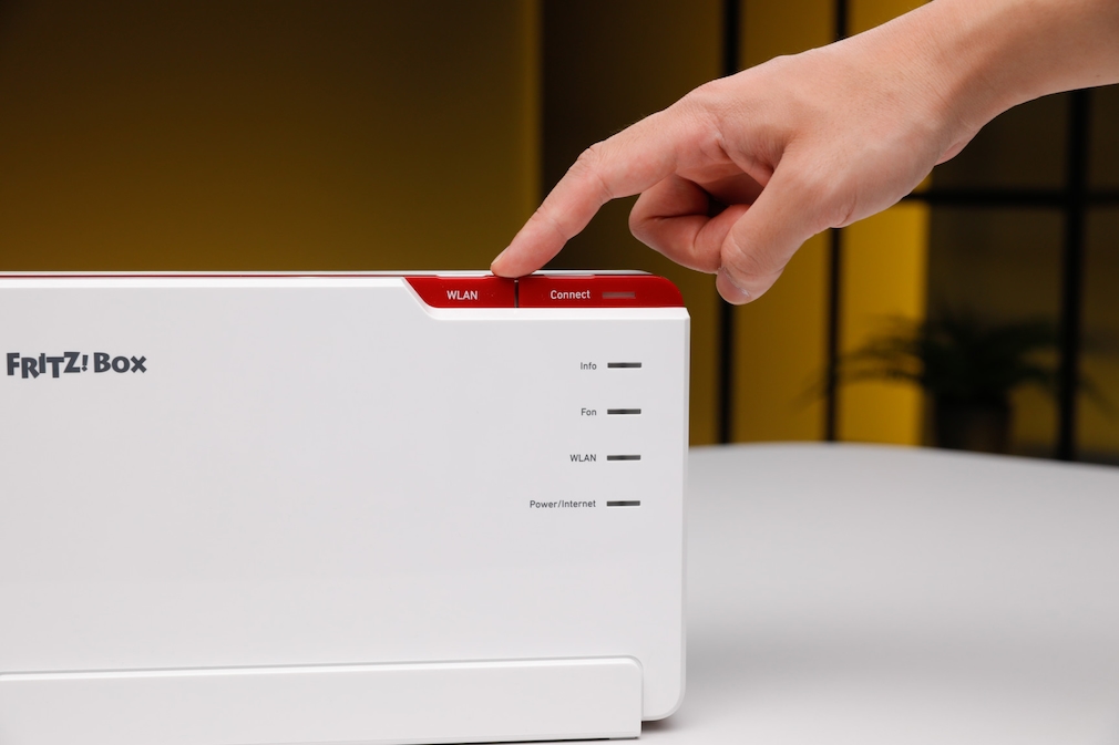 FritzBox 5690 Pro: Zukunftssichere Internet-Zentrale für 2025 ...