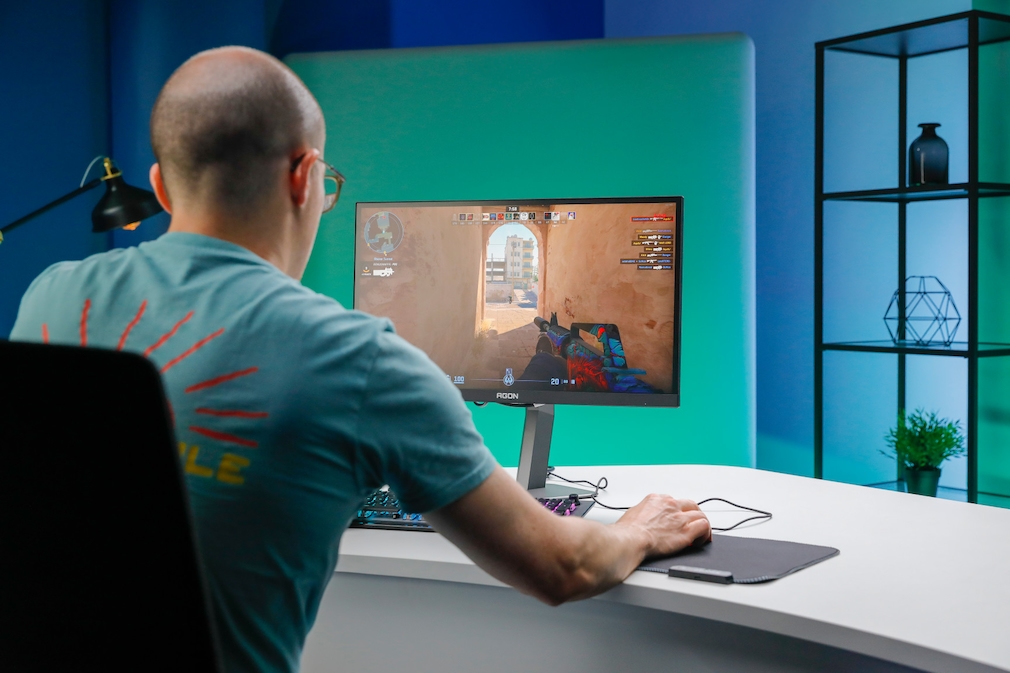 AOC Agon Pro AG246FK im Test: E-Sport-Monitor mit 540 Hertz - COMPUTER BILD