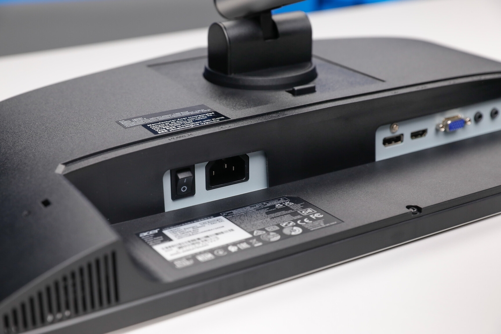 Acer CB242YE UM.QB2EE.E02 im Test: 24-Zoll-Monitor mit 100 Hertz ...