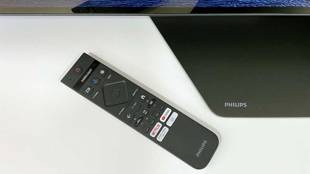Philips OLED809: Der günstigste OLED-TV mit Ambilight im Test ...