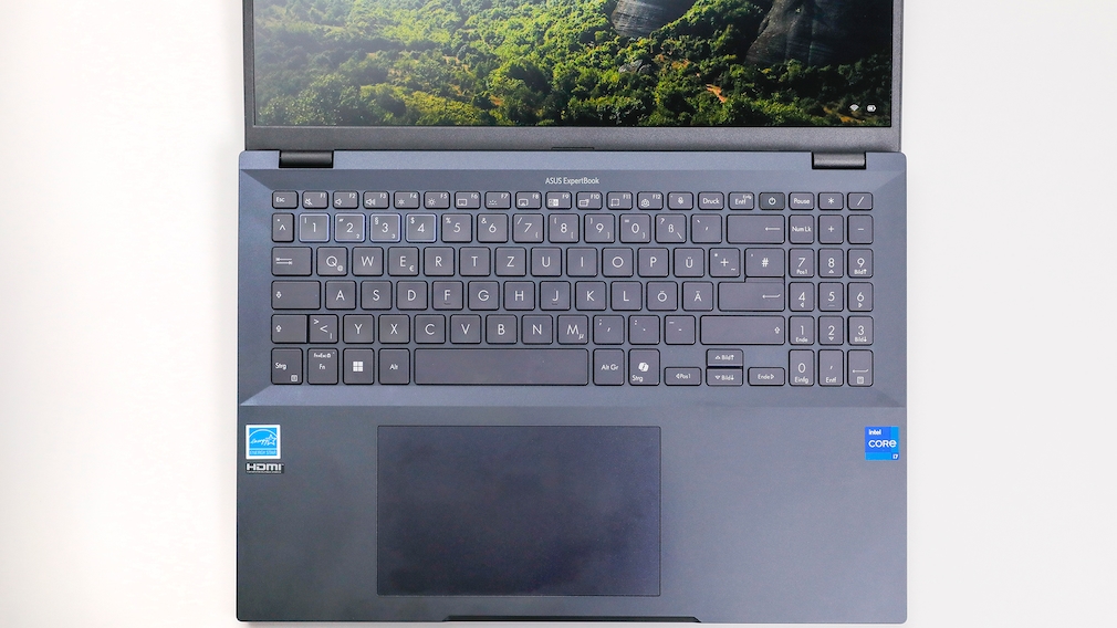 Asus ExpertBook B3 (B3604) im Test: Das Arbeitstier - COMPUTER BILD