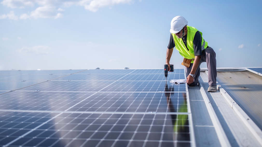 Kein tragfähiges Dach? Diese Solar-Lösung passt trotzdem - COMPUTER BILD