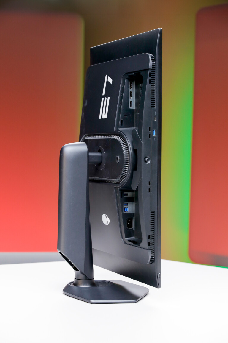 Dell Alienware AW2725DF im Test: 360-Hertz-OLED-Monitor für Gamer ...