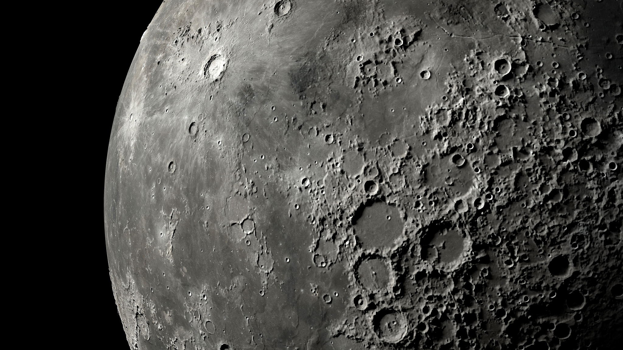 NASA: Potenzielle Mond-Landestellen festgelegt - COMPUTER BILD