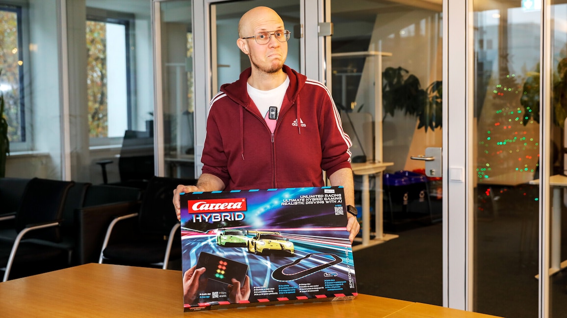 Carrera Hybrid im Test: KI-Rennspaß für Groß und Klein - COMPUTER BILD