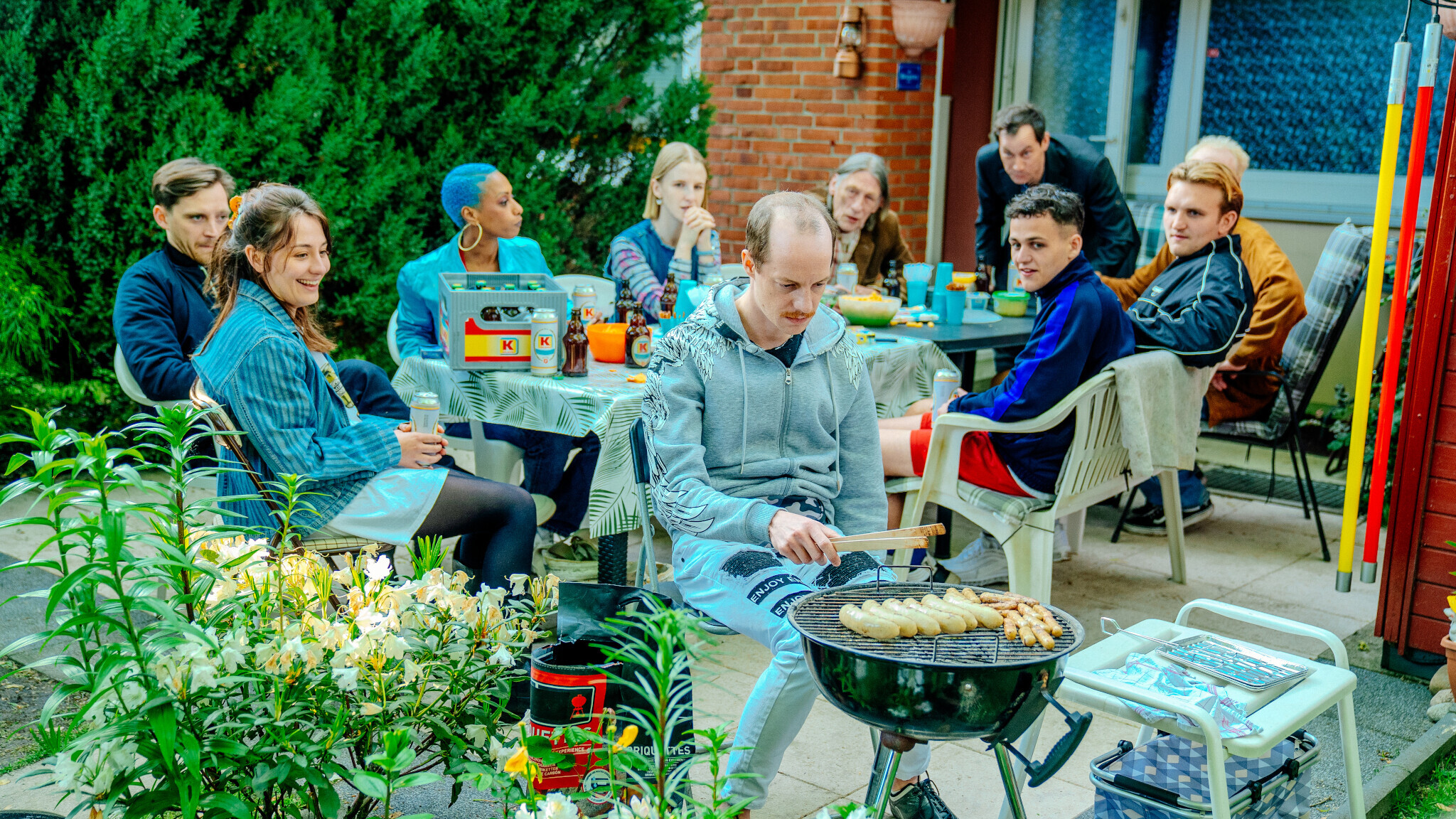 Die Discounter Staffel 4: Trailer zeigt jede Menge Promis - COMPUTER BILD