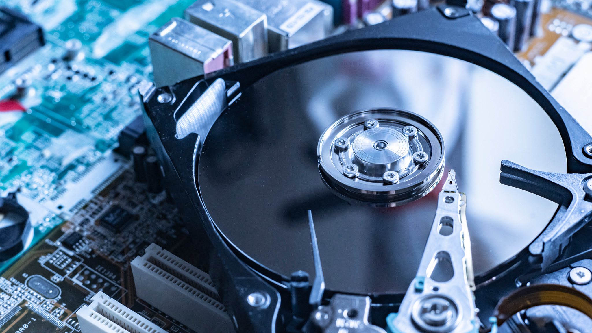 Windows: VBS – S.M.A.R.T.-Daten abfragen - COMPUTER BILD