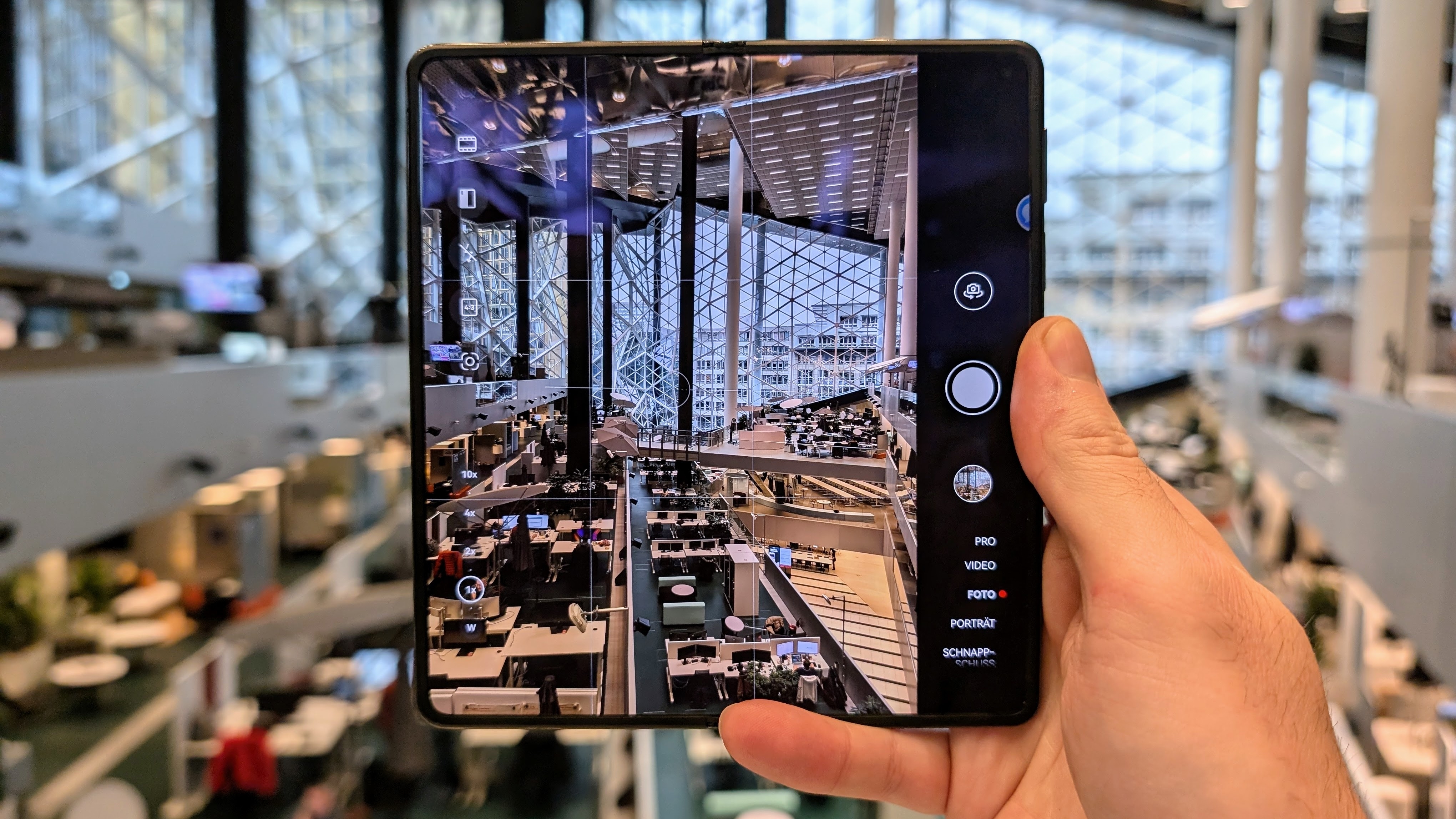 Klappe, die Sechste! Huawei Mate X6 im Check - COMPUTER BILD