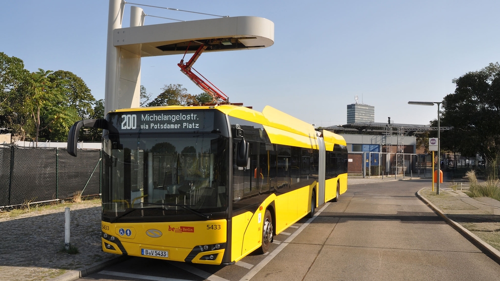 BVG Berlin: Fahren in Berlin bald autonome Busse und U-Bahnen ...