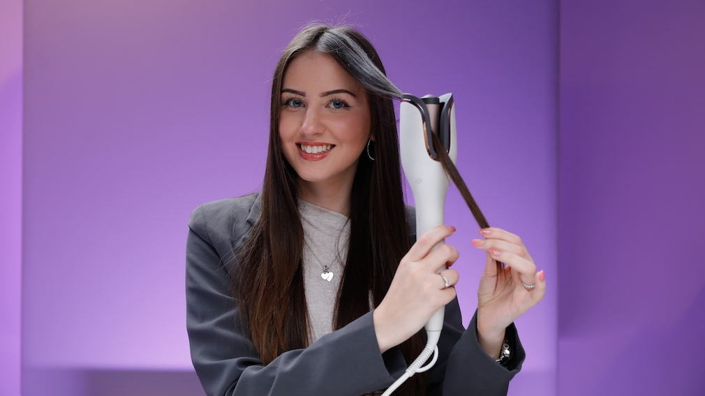 Philips StyleCare Prestige im Test: Locken per Knopfdruck - COMPUTER BILD