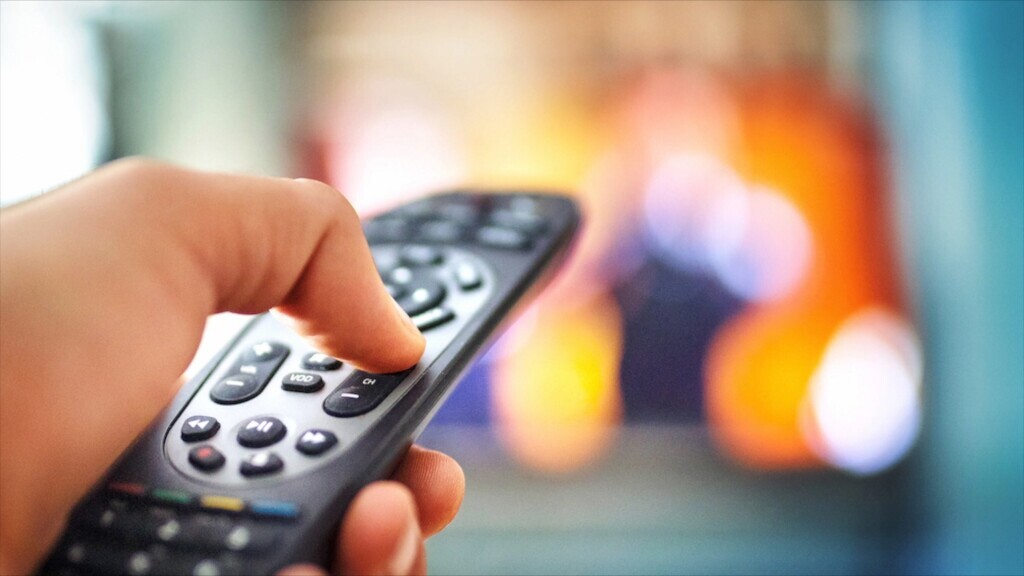 Sat-TV: Fernsehen in HD wird ab Februar 2025 teurer - COMPUTER BILD