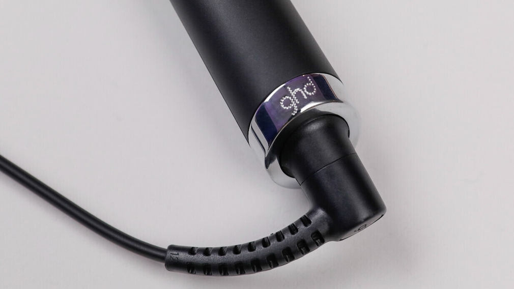 ghd Curve Creative Curl Wand: Profi-Lockenstab im Test - COMPUTER BILD