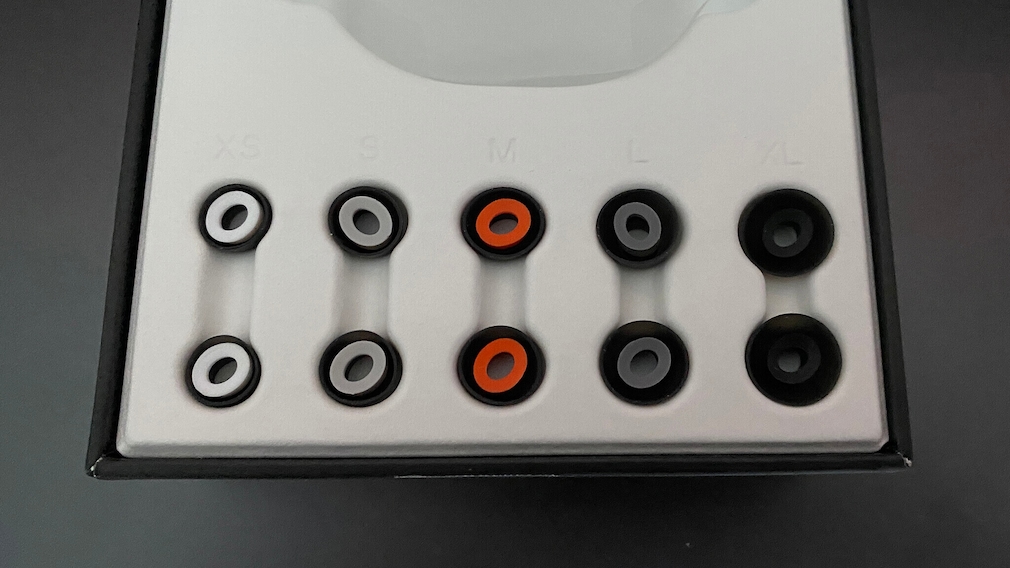 Beyerdynamic Amiron 100 im Test: Mittelklasse mit Schwächen - COMPUTER BILD