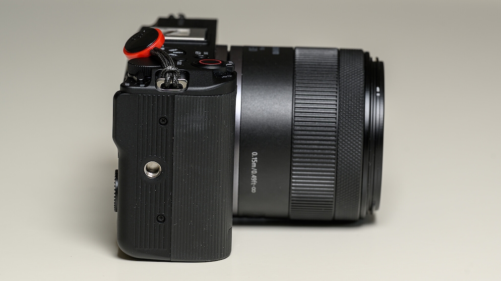 Canon EOS R50 V: Test der Systemkamera für Vlogger - COMPUTER BILD