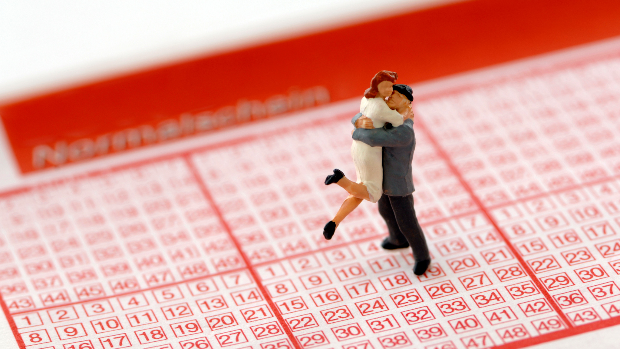 Im Lotto gewonnen? DAS müssen Sie unbedingt wissen - COMPUTER BILD