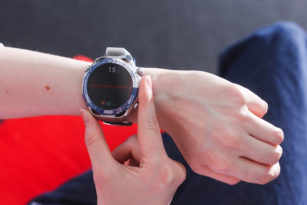 Huawei Watch Ultimate 2 Test: Luxus-Smartwatch für Taucher - COMPUTER BILD