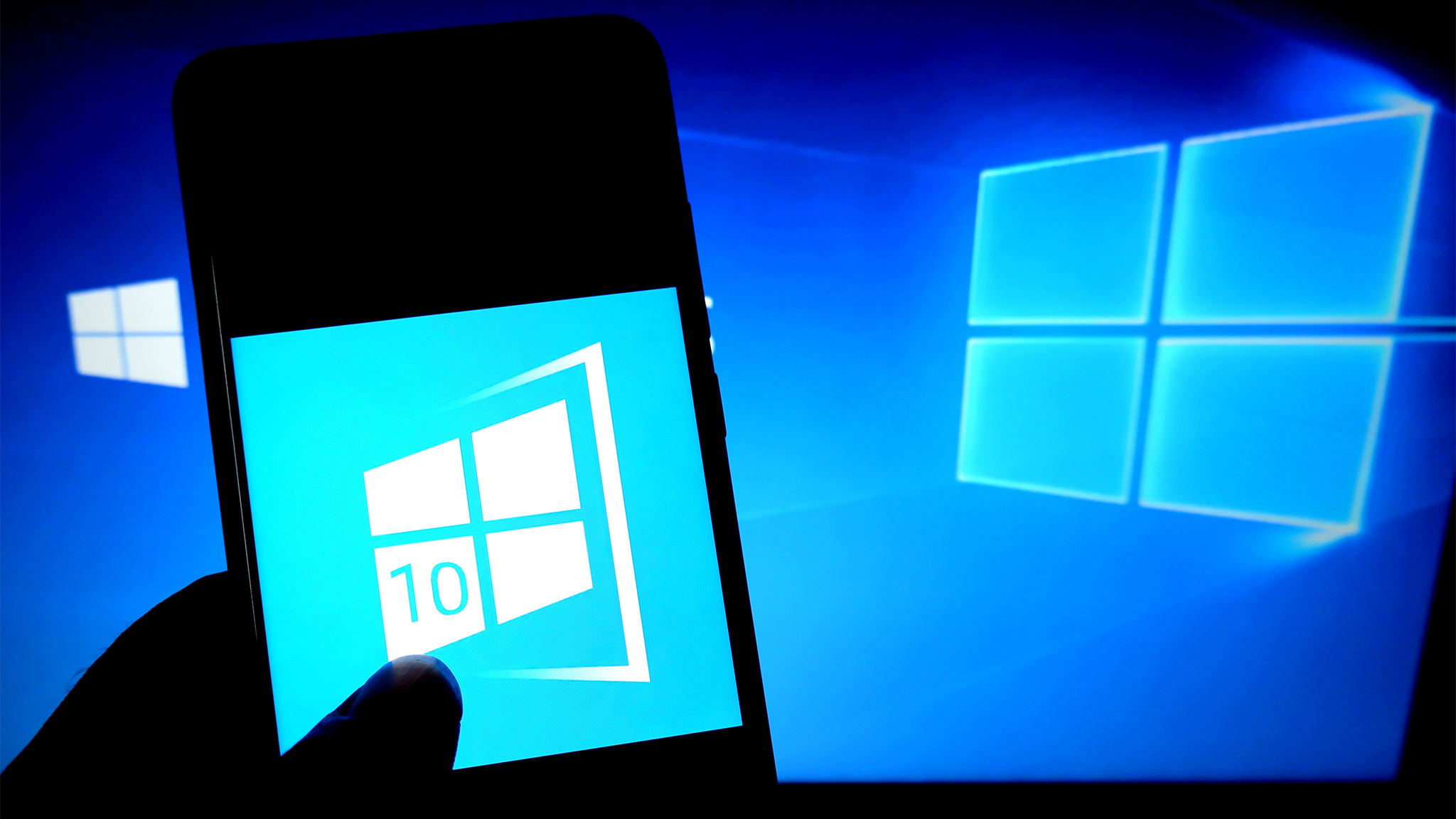 Microsoft knickt ein und verlängert Support für Windows 10 in EU ...