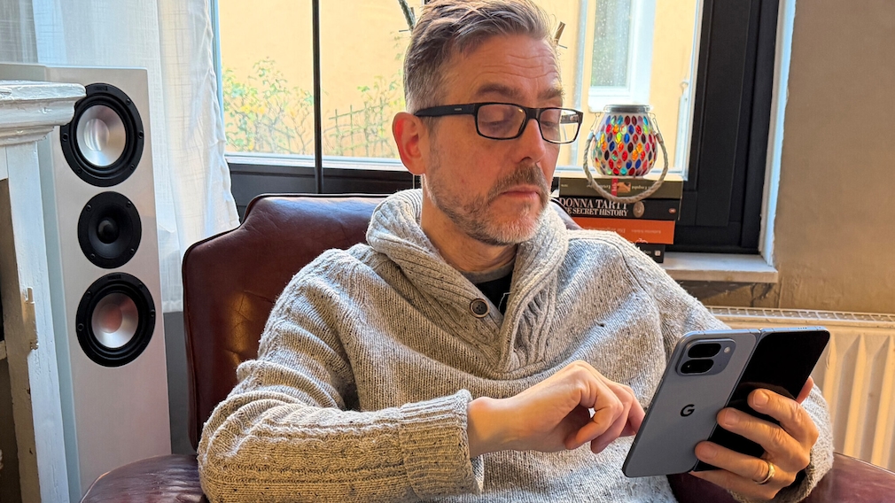 Google Pixel 10 Pro Fold im Test: Das macht sich nicht dünne ...