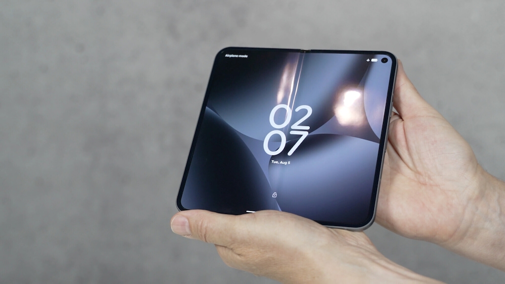 Google Pixel 10 Pro Fold im Test: Das macht sich nicht dünne ...