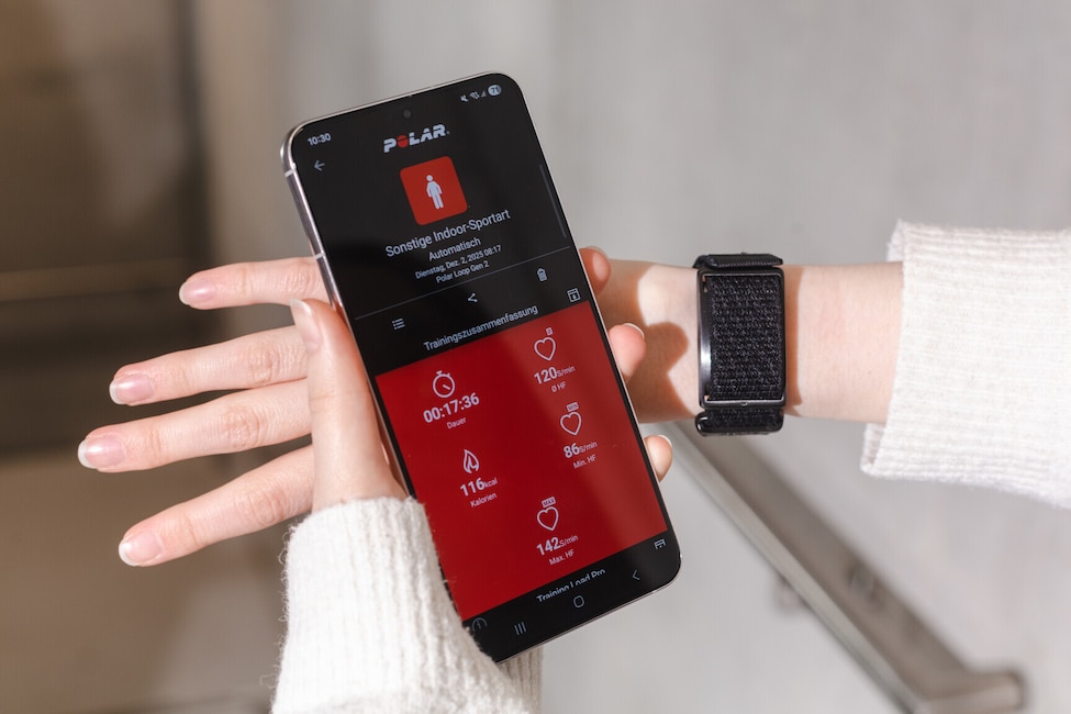 Polar Loop Test: Fitnesstracker ohne Display überzeugt - COMPUTER BILD