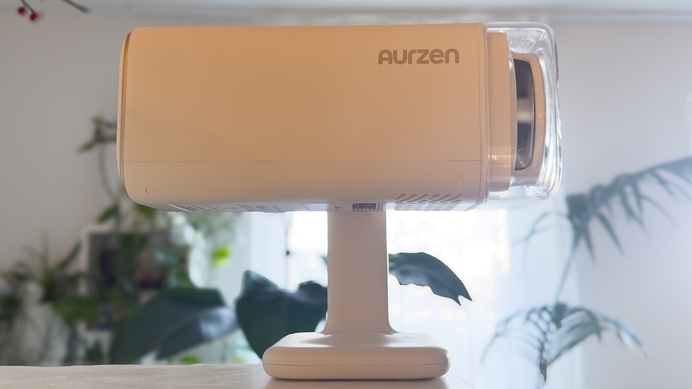 Aurzen Boom Air im Test: Wie gut ist der China-Beamer mit Akku? - COMPUTER BILD