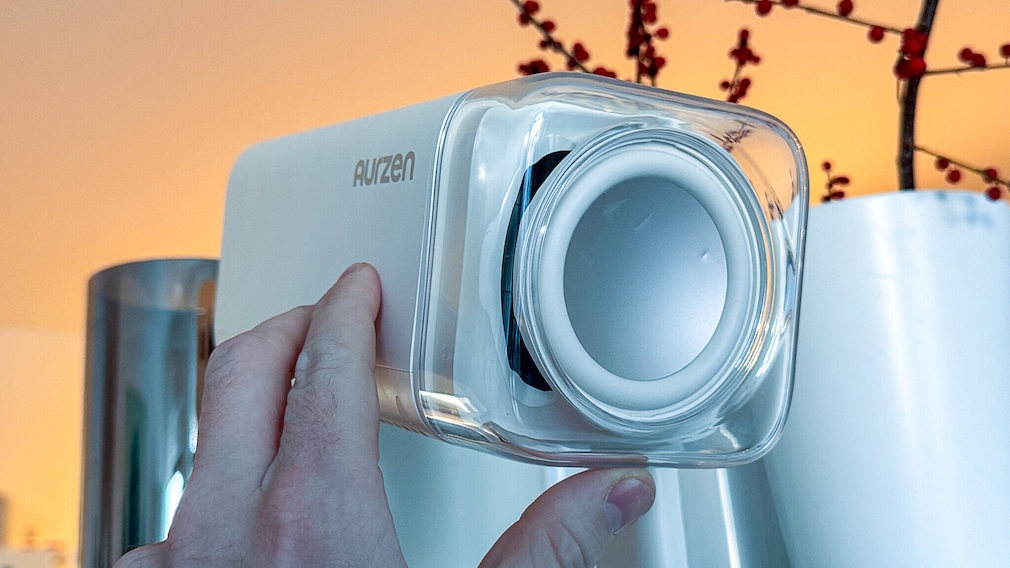 Aurzen Boom Air im Test: Wie gut ist der China-Beamer mit Akku? - COMPUTER BILD