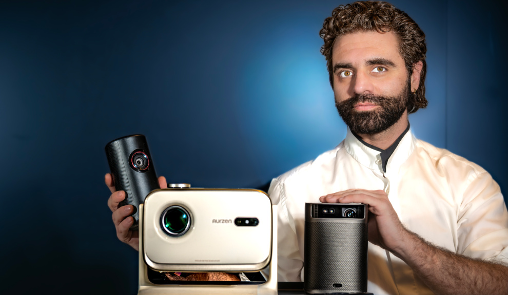Mini-Beamer Test 2026: Die besten Modelle mit und ohne Akku - COMPUTER BILD