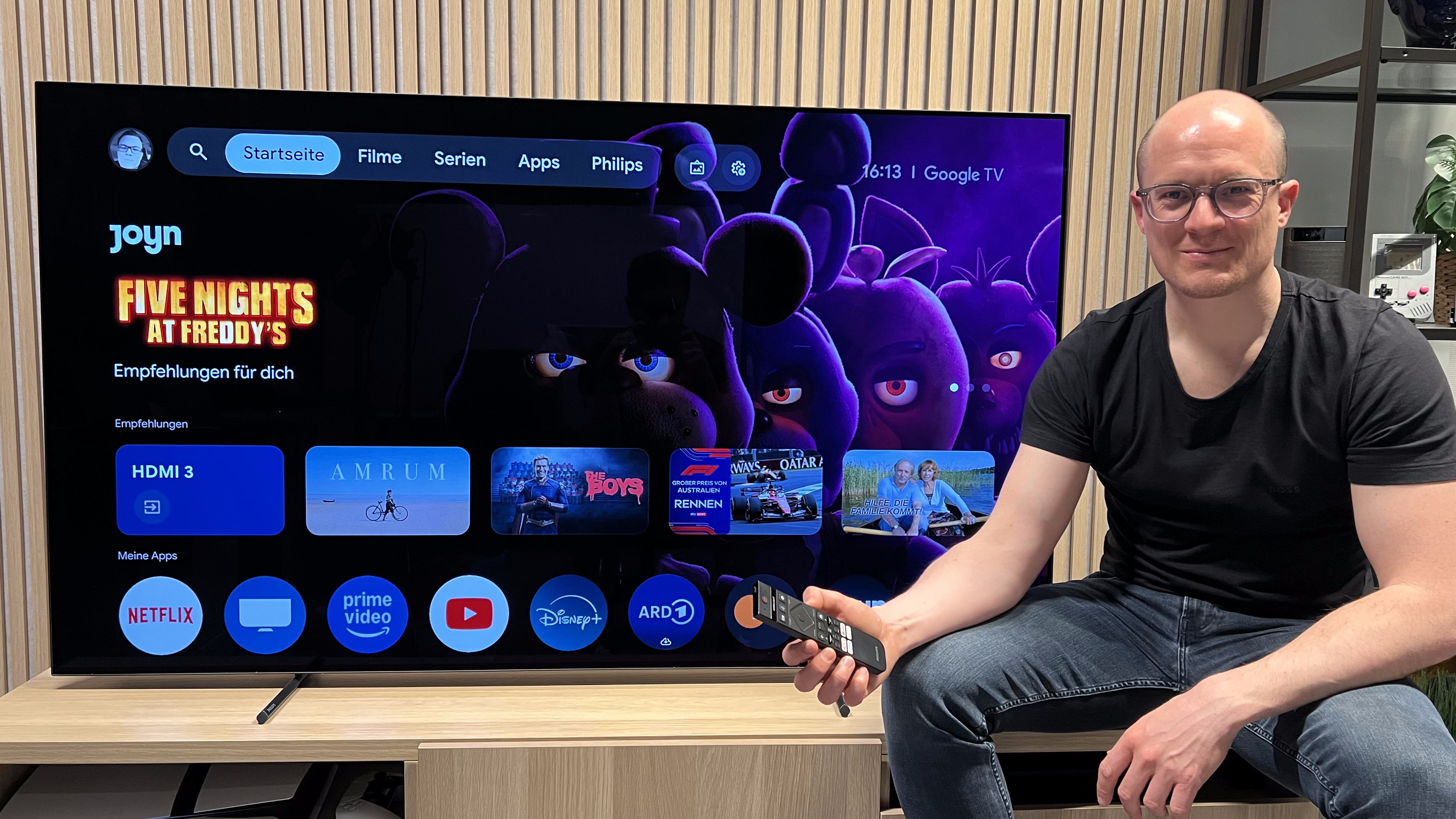 Philips OLED950 im Test: Besser als OLED910 – oder nur teurer ...